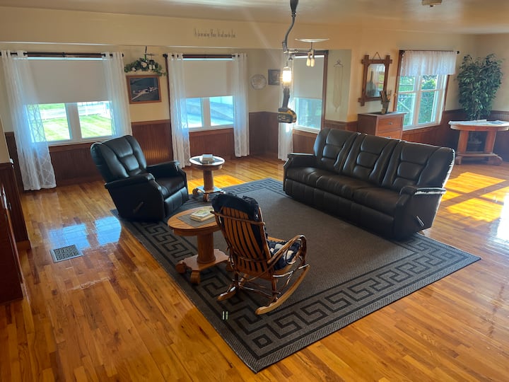 Go Unplugged At Heidi’s Haven Near Shipshewana! - Topeka, IN