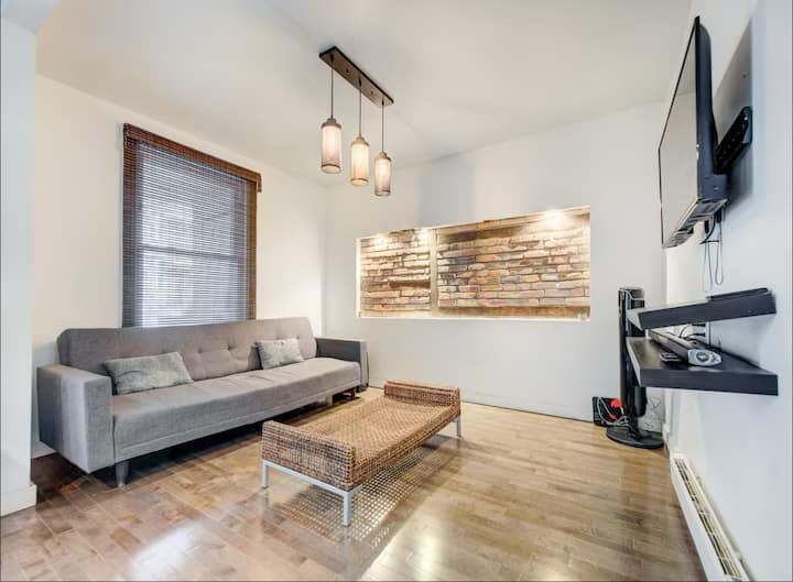 1-bedroom In Plateau Mtl (Park $) | 2 - Montreal