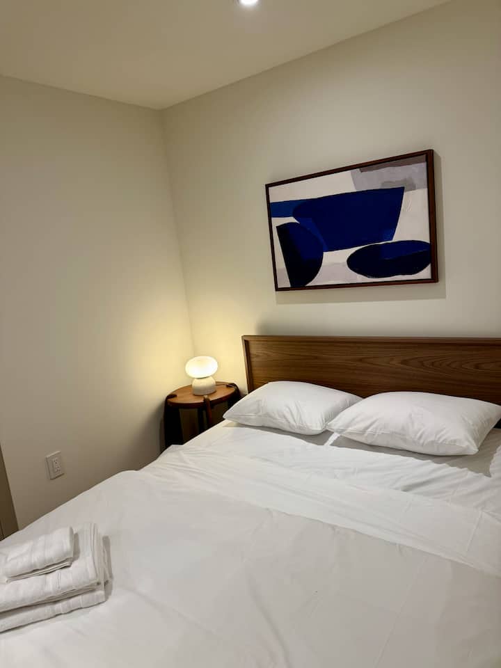 Luxury 1-bdr In The Heart Of Downtown Mtl | 33 - Montréal, QC