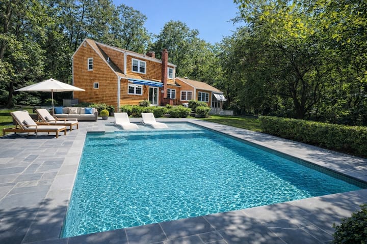 Charming Sag Harbor Escape! - Greenport, NY