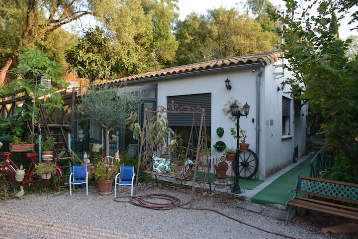 Charmante Petite Maison - Montagnac