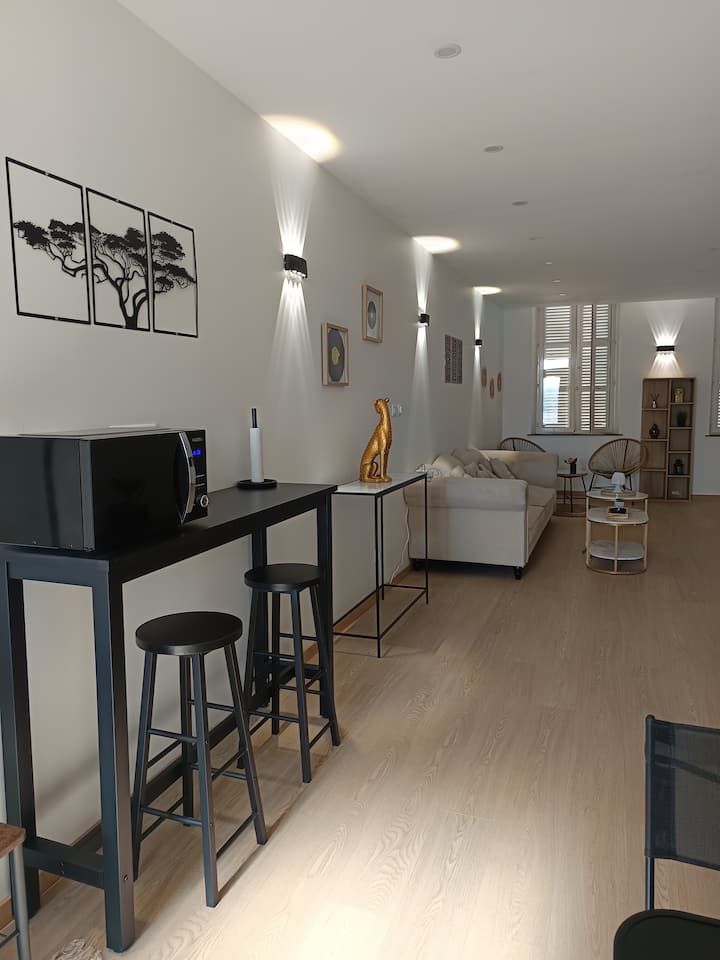 Confort Et Paisibilité Pour Un Séjour Agréable - Autun