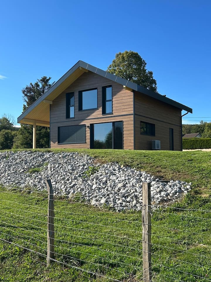 Gîte "Chez Jade"maison Individuelle Type Chalet. - Vaucluse