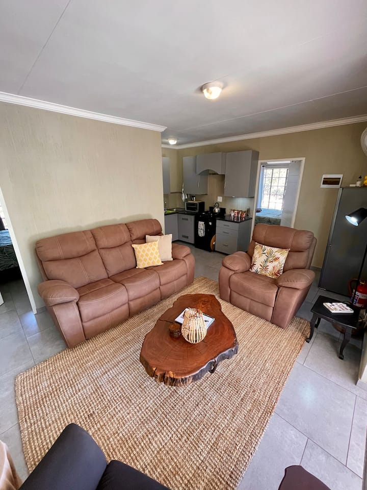 Husselmann Home - Marloth Park