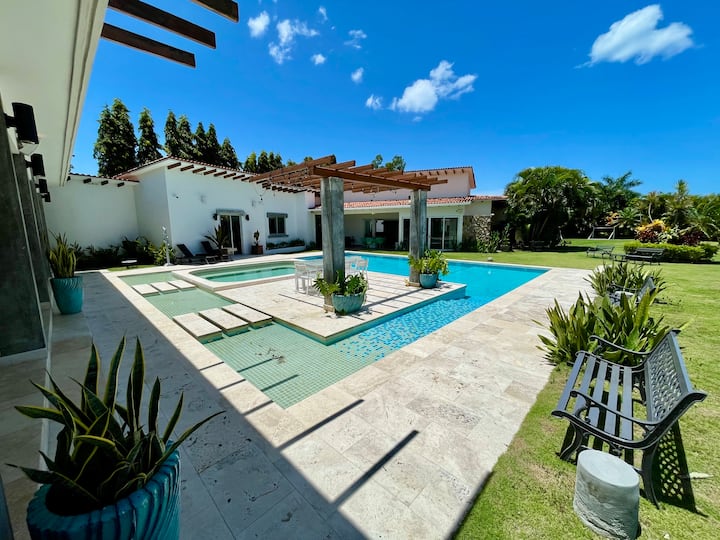 Family Paradise | Pool, Jacuzzi & Garden - Panama