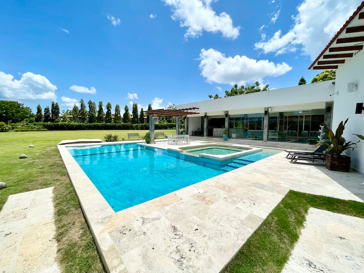 Family Paradise | Pool, Jacuzzi & Garden - Panama