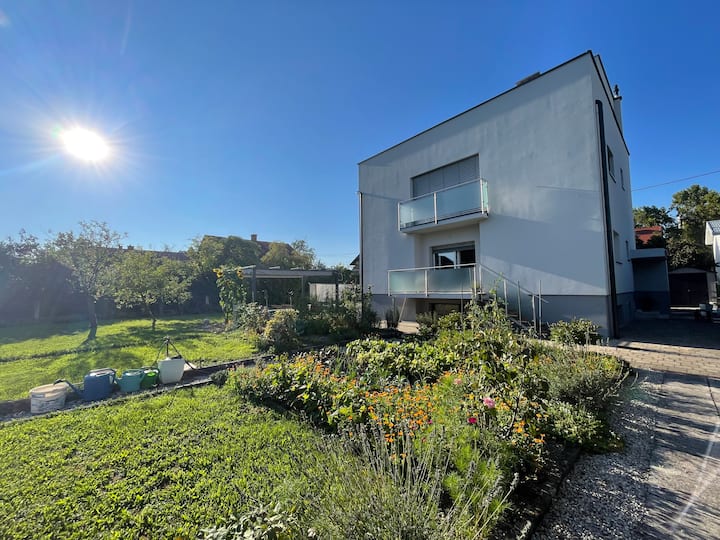 Ljubljana Garden Apartment - Ljubljana