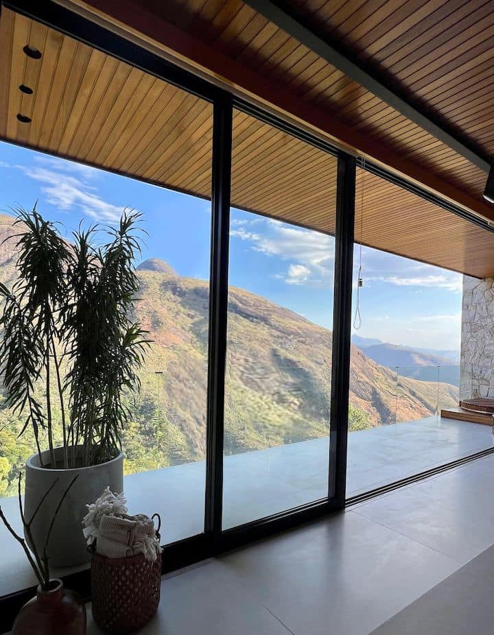 Bangalô Manacá (Brejal) - Brazil