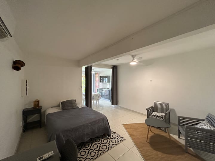 Studio Cosy Et Lumineux – Calme & Confort - Fort-de-France