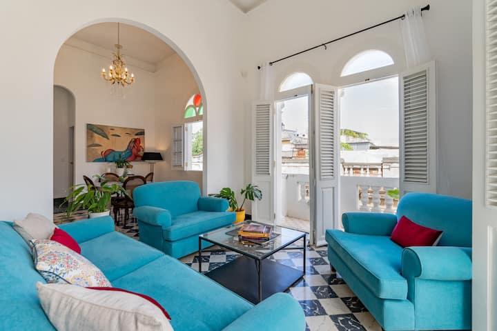 Charme Colonial Avec Balcons | Vieille Havane Wifi - Havana