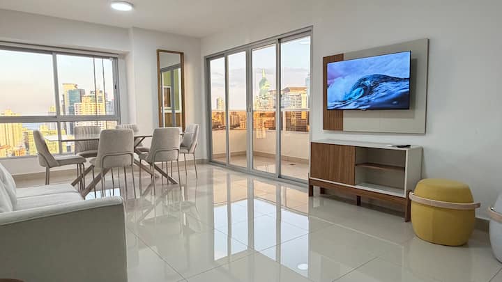 Gran Ubicación Minimalista - Panama City