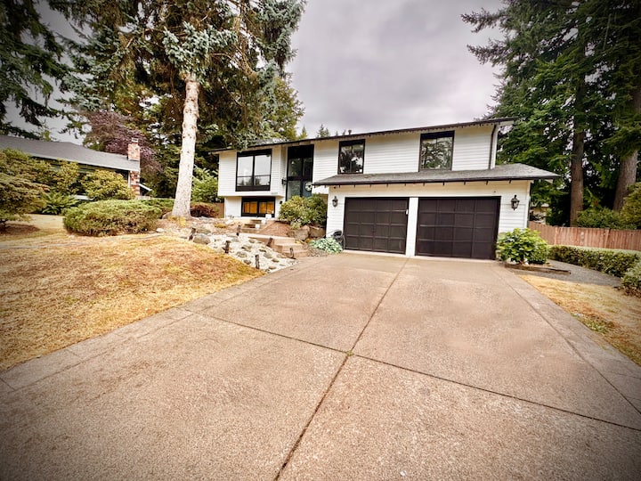Sweet Cozy Cottage - Woodinville, WA