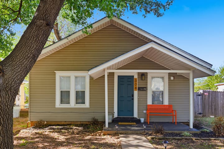 Burdick Bungalow - Stillwater, OK