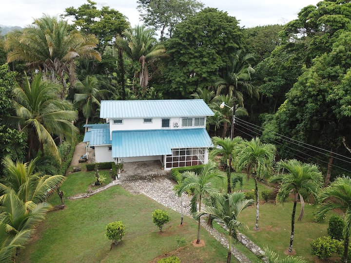 Luna Mare House Playa & Bosque Tropical - Omoa