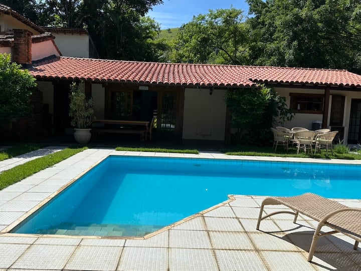 Refúgio Maré Alta - アングラ・ドス・レイス