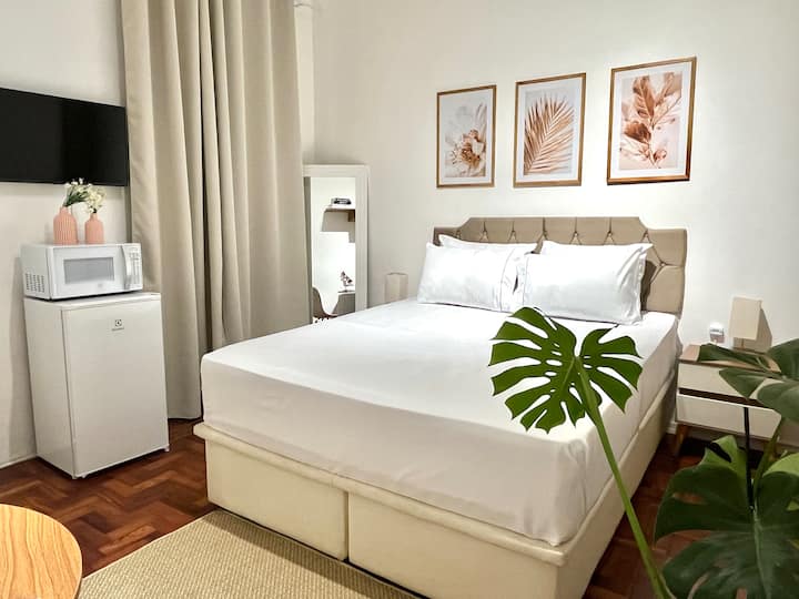 Silencioso - 6 C/ Ar, Metrô Glória E Perto Da Lapa - Rio de Janeiro