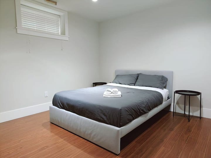 Bright 3bd Basement Suite - Burnaby
