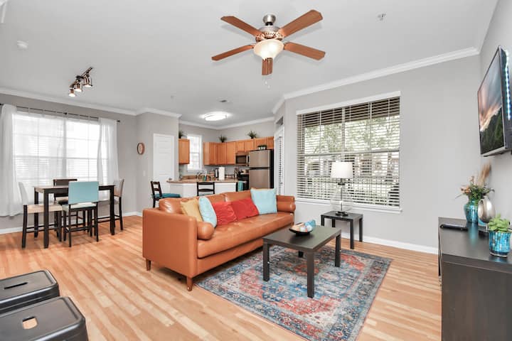 3 Beds/2ba Htx Galleria Gem | Private Garage + Gym - Memorial - Houston