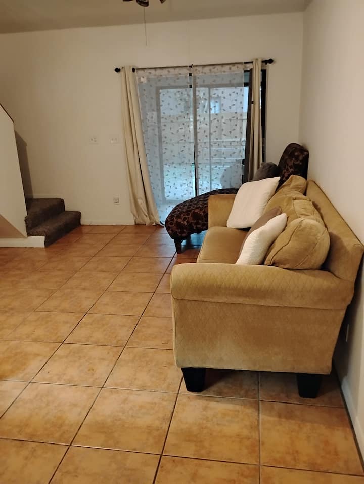 Sw_airbnb Off 20th-university Of Florida - Gainesville, FL