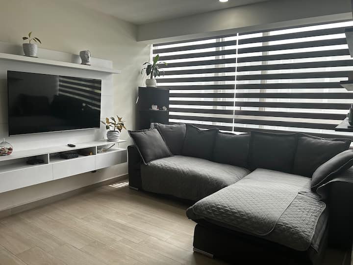 Cómodo Dpto. 1h/2b En Col. Del Valle | Gym - Baja California