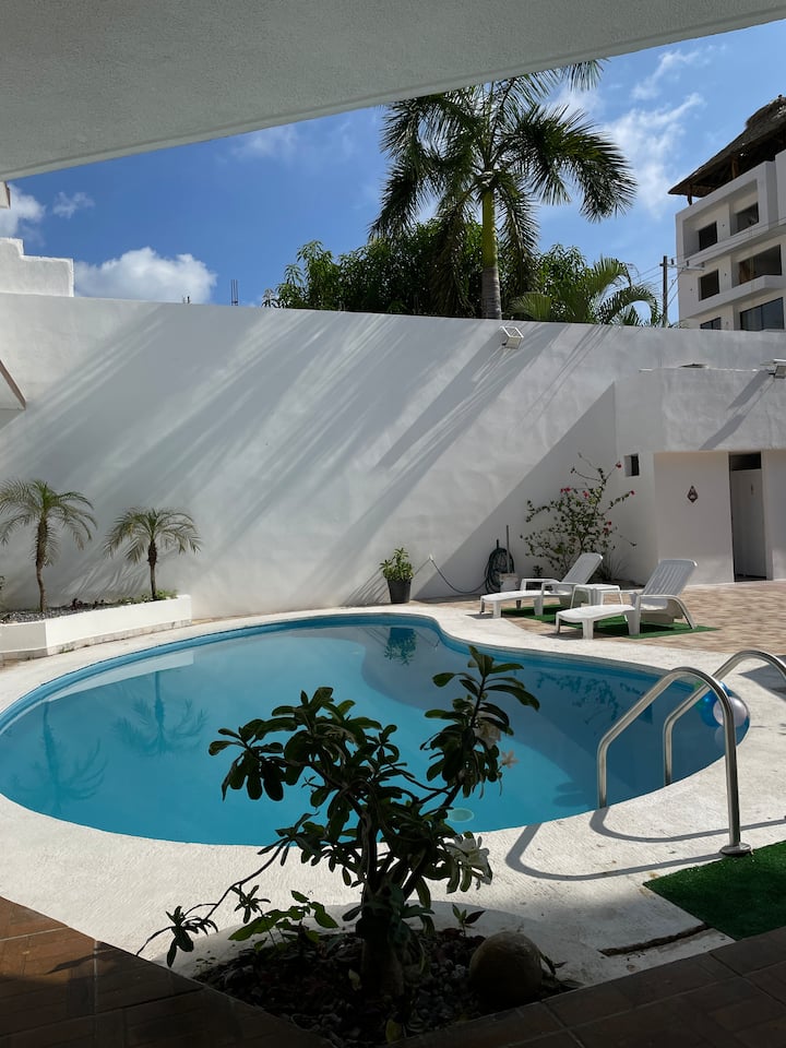 Casa Blanca, Costa Azul - Acapulco