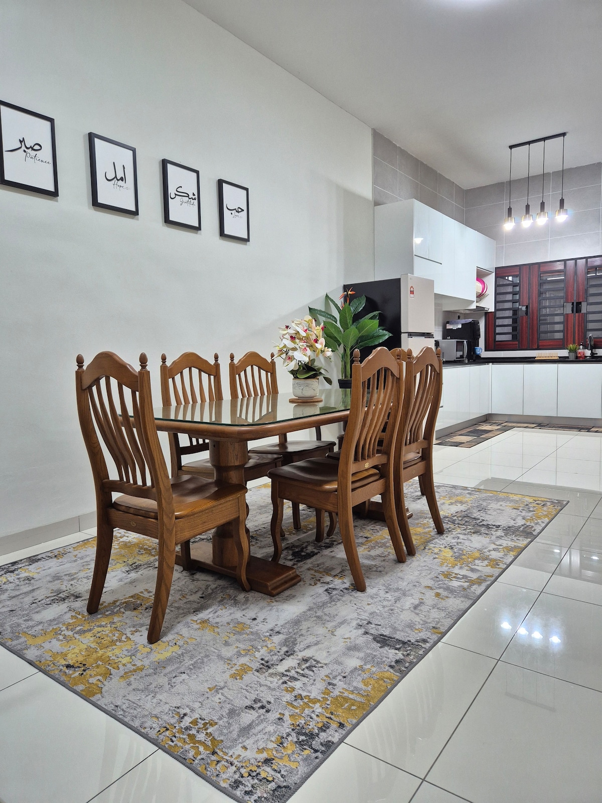 Dinie Homestay en Kulim Utama Fase 2 - Casas en renta en Kulim, Kedah ...