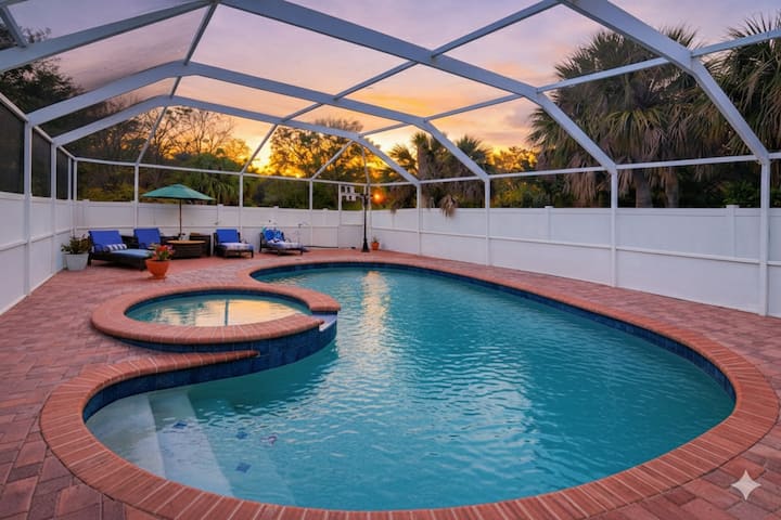 Heated Pool And Spa Included At No Extra Cost - Tampa, FL