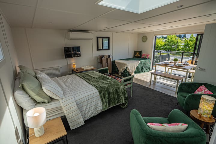 Wanaka Apt (Sleeps 1-4) Alpine Views W/balcony - Wanaka