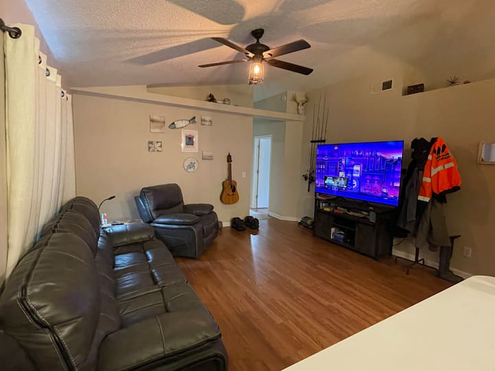 Wekiva Springs Couples Retreat - Apopka, FL