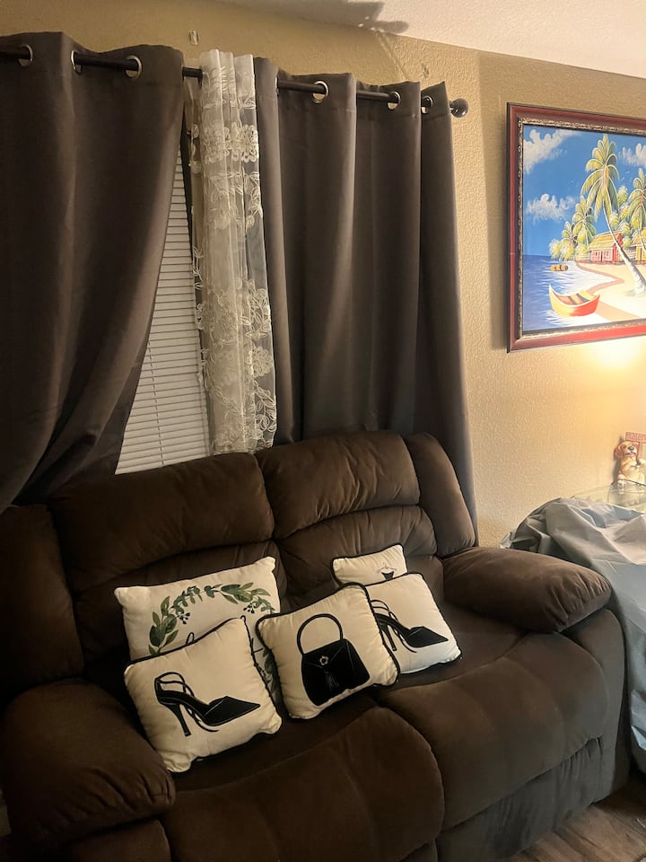 Country Style Getaway - Perris, CA