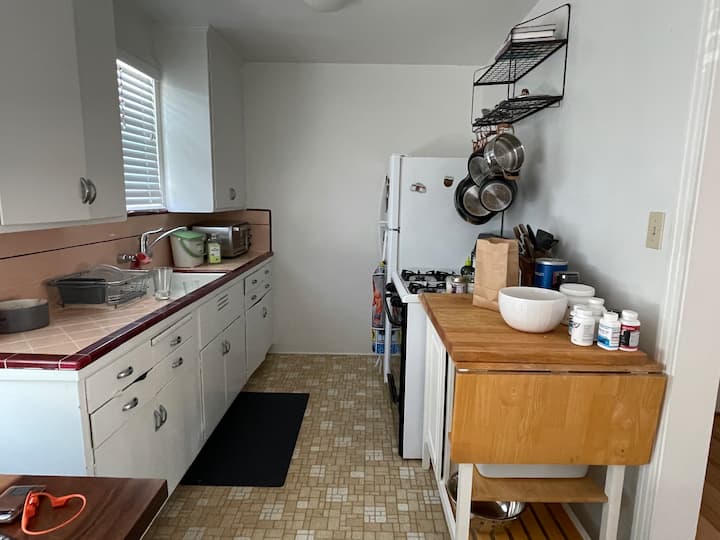 Cute Mcdonald Neighborhood Apt - Santa Rosa, CA