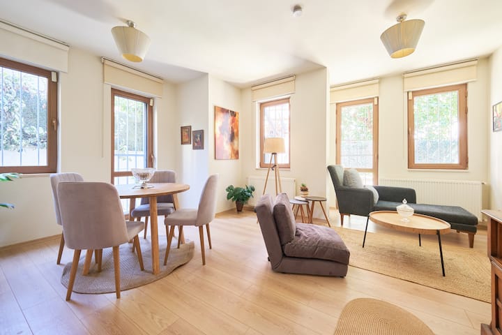 New Offer 1br Flat Near Bosphorus Charm At Ortaköy - İstanbul