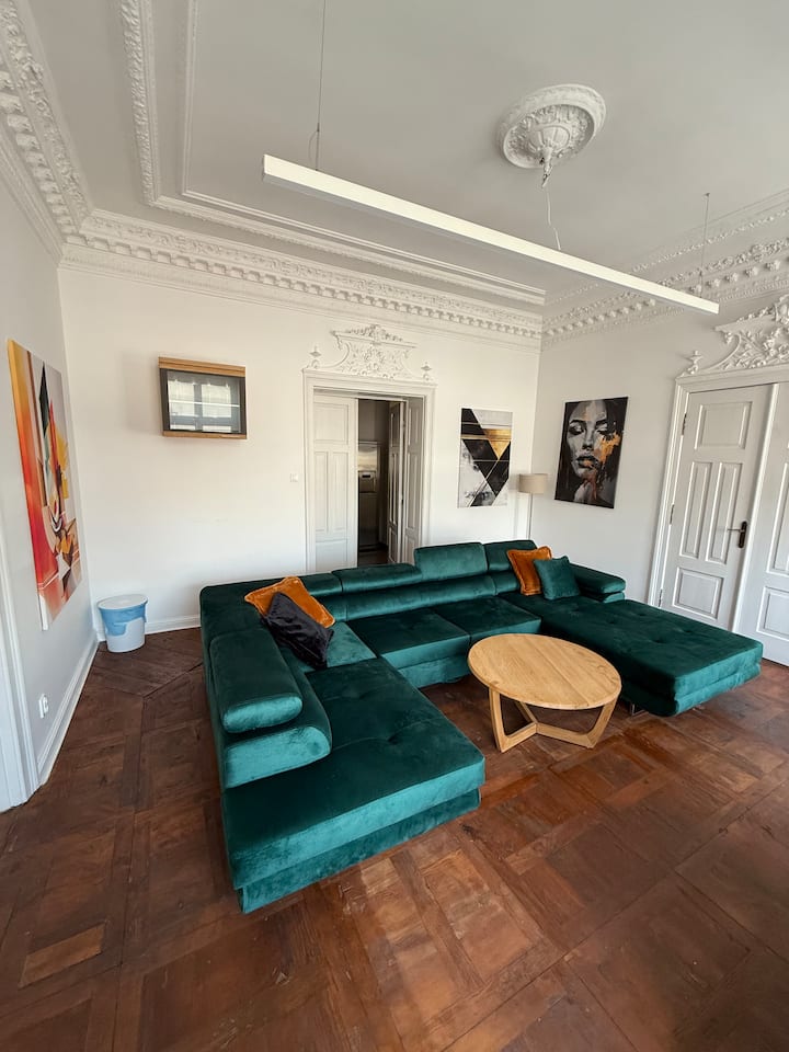 Grand Business Loft Design P.65 - Łódź