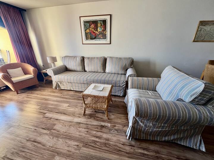 Panoramic Apartment With Pool, Sauna & Lake View - Beatenberg