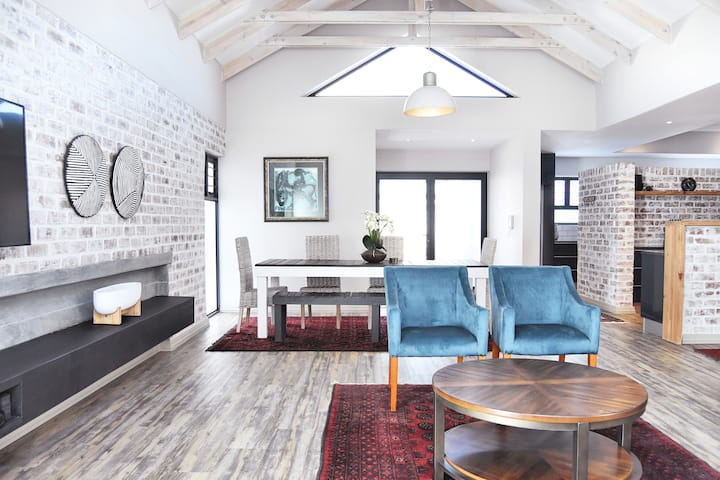 Lunara Coastal Retreat - Swakopmund