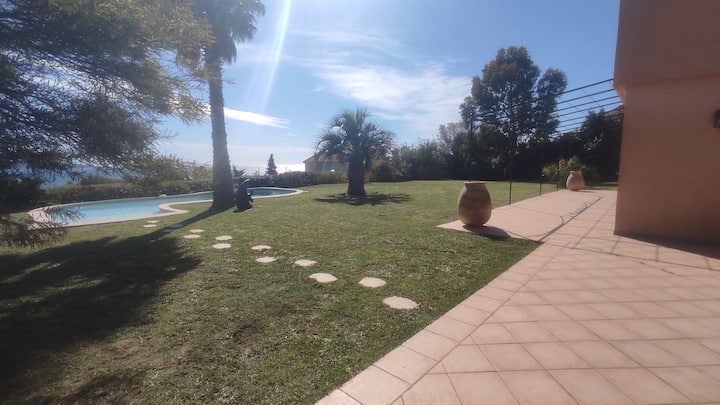 Jardin Avec Piscine Vue Mer - Hyères