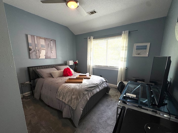 Alpharetta Lodge & Hotub Room #1 - Roswell, GA