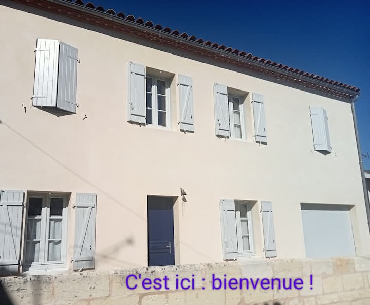 Maison Avec 2 Chambres Séparées - Créon