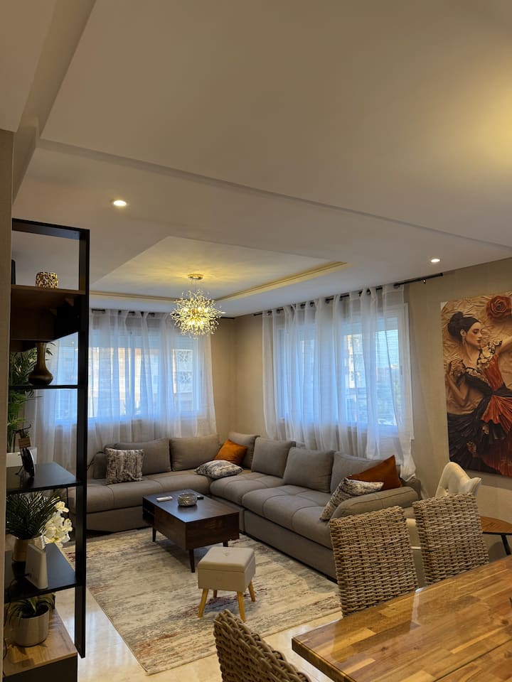 Très Bel Appartement Bien Agencé En Plein Oujda - Oujda
