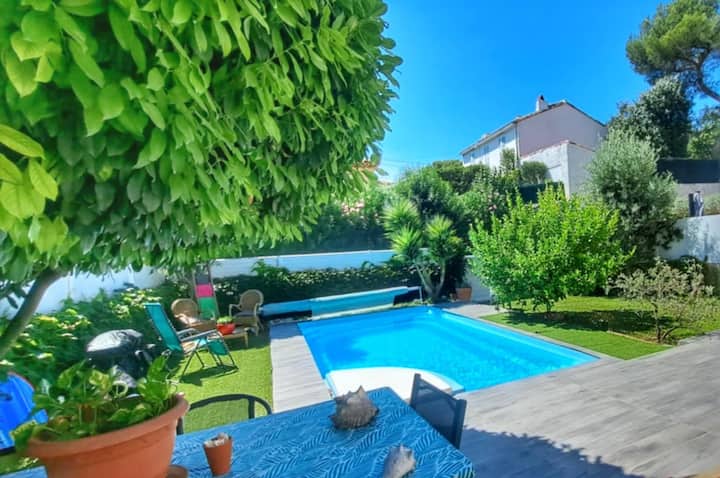 Jolie Maison Avec Piscine - Allauch