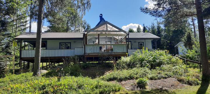 Stuga Med Vedeldad Bastu & Närhet Till Sjö - Fagersta