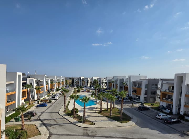 Saklıkent Sitesi'nde Havuzlu Lüks Daire - Famagusta