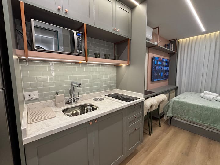 Studio No Batel C/ Piscina, Academia E Coworking - Curitiba