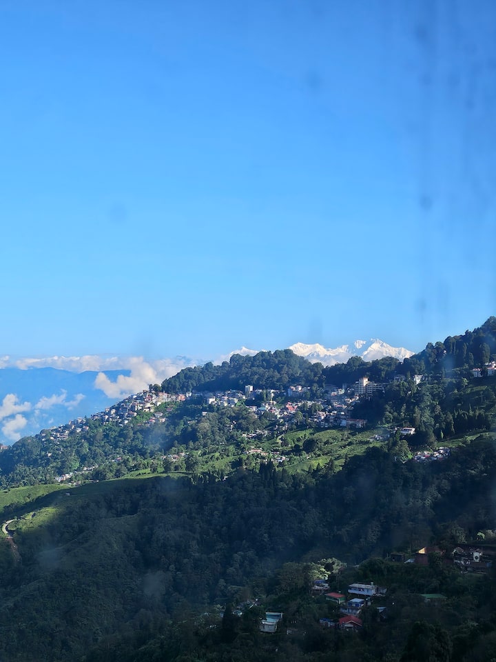 Cozy Single Room In The Clouds - Darjeeling