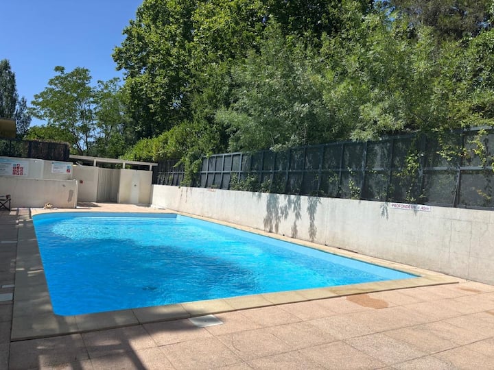 Charmant T2 Avec Piscine, Parking Et Wifi - Montpellier