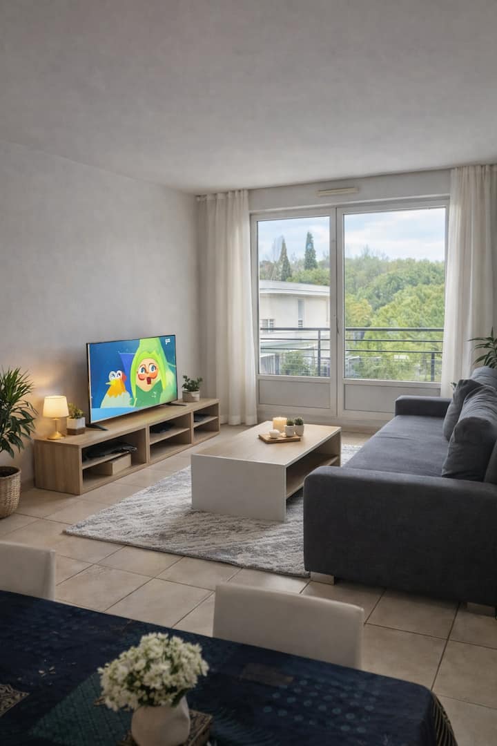 Charmant Appartement T2 Avec Piscine Et Parking - Montpellier