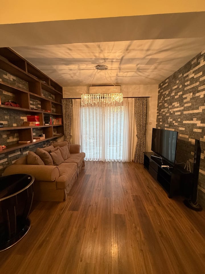 4-bedroom Villa In Kyrenia With Swimming Pool - Cyprus