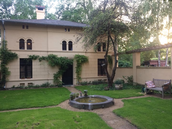 Country House Sanssouci Park For Families & Groups - Potsdam