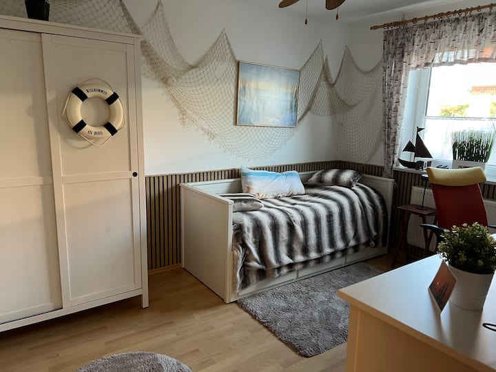 Sail 2025 Bed And Breakfast - Bremerhaven