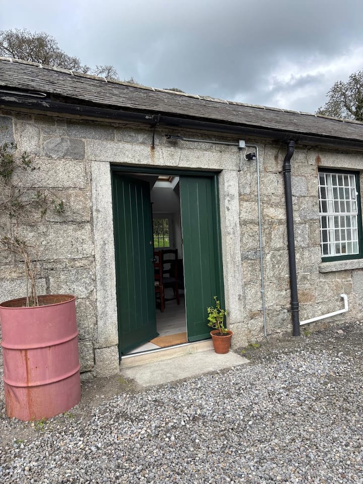 Carpenters Cottage - Ireland
